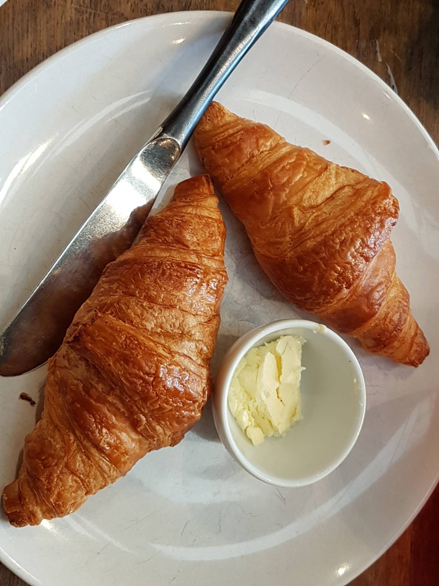 รีวิว White Shuffle เซ็นทรัล อีสวิลล์ - ร้านอิตาเลี่ยน ราคาไม่เว่อร์วัง ...