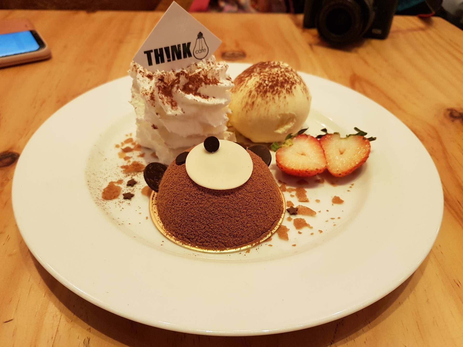 ร้าน THINK cafe สยามเซ็นเตอร์ | รีวิวร้านอาหาร - Wongnai