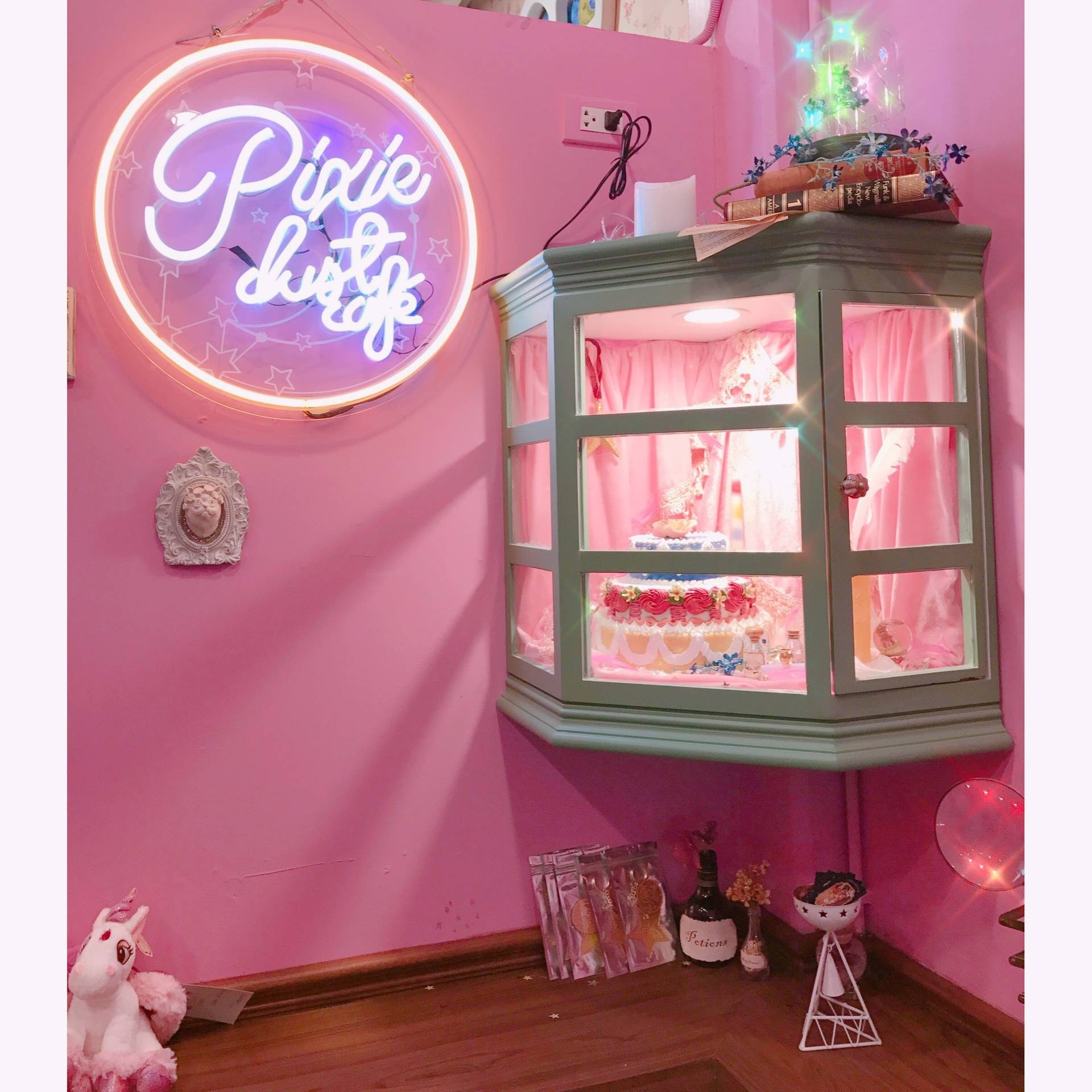 รีวิว Pixie Dust Café - ร้านน่ารัก เหมือนหลุดเข้าไปในเทพนิยาย สดใสทุก ...