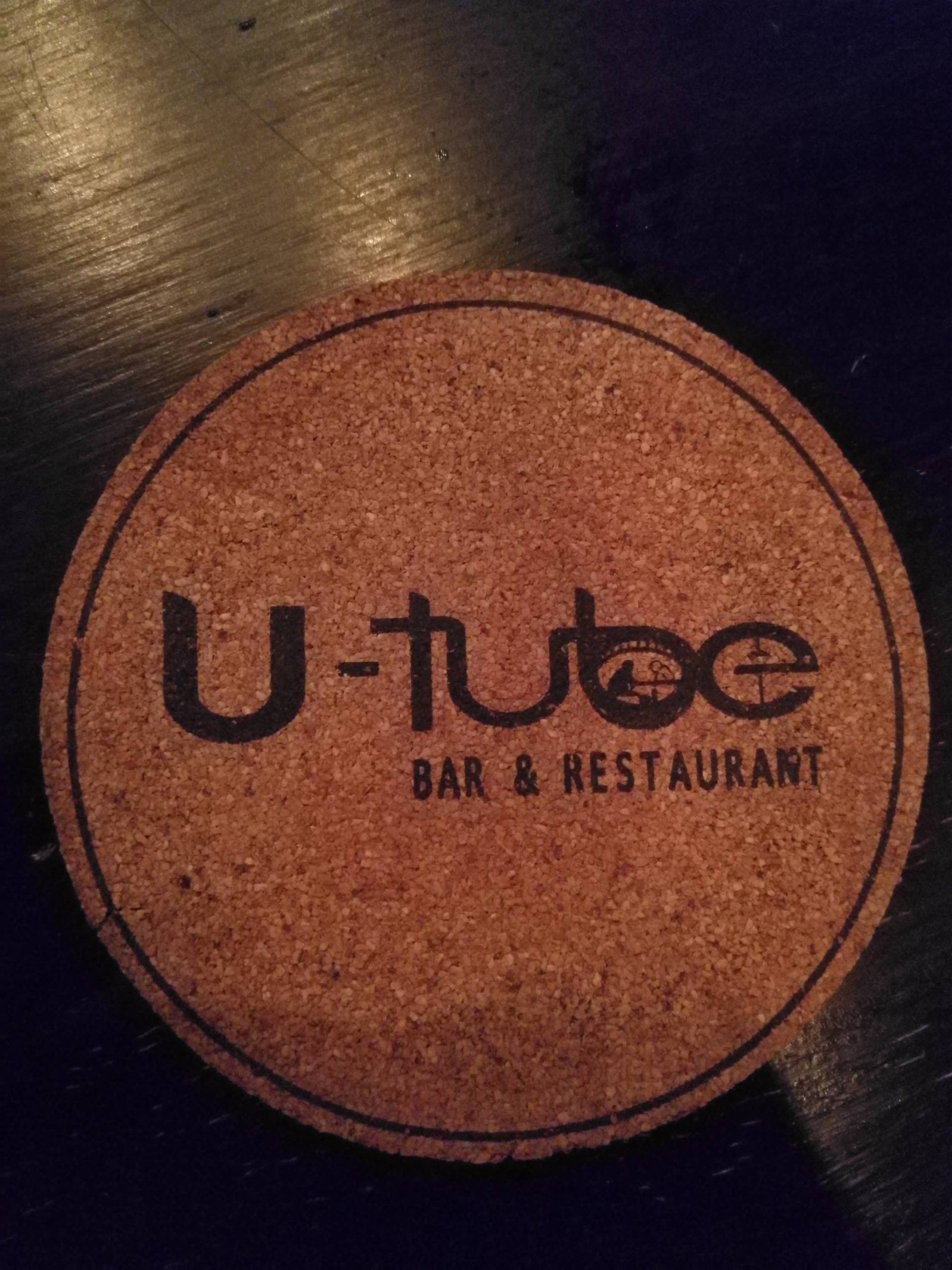 รีวิว U-Tube Bar & Restaurant - หนึ่งร้านที่แนะนำ ต้องมาลอง