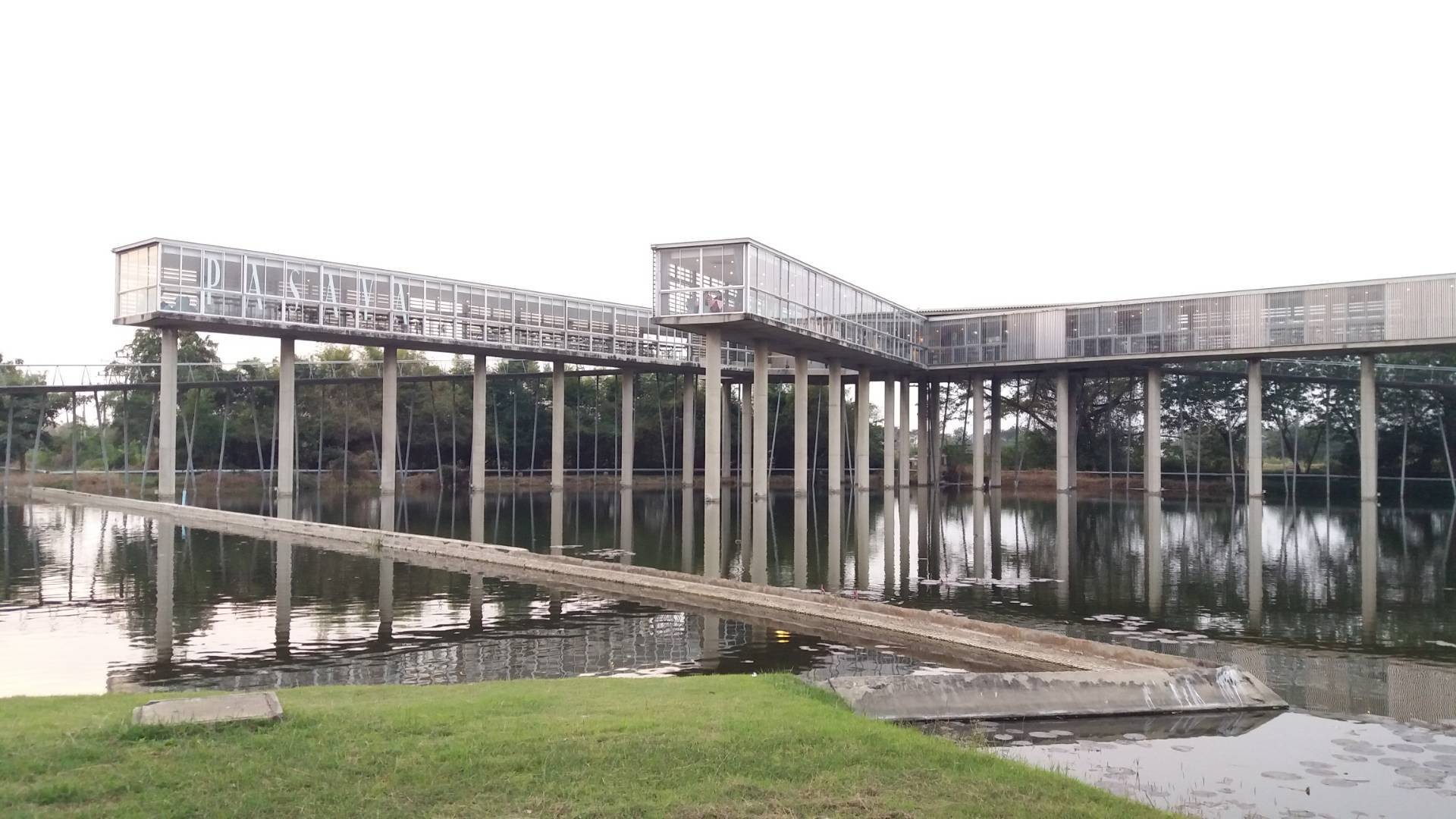 รีวิว Octospider Restaurant - ร้านอาหารสถาปัตยกรรมโดดเด่น ราชบุรี