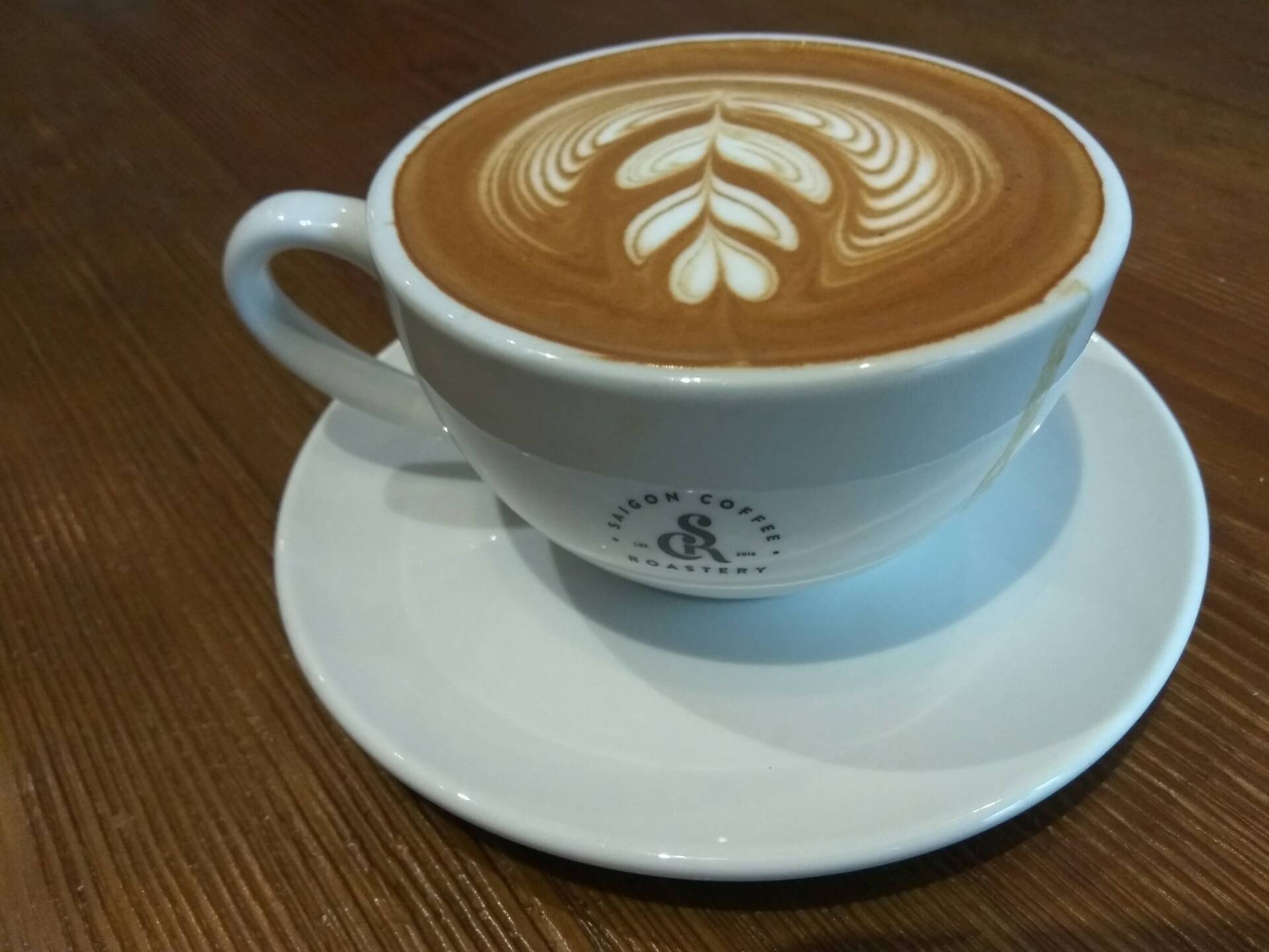 รีวิว Saigon Coffee Roastery Ho Chi Minh - สำหรับ เรา:เครื่องดื่มร้อนดี ...