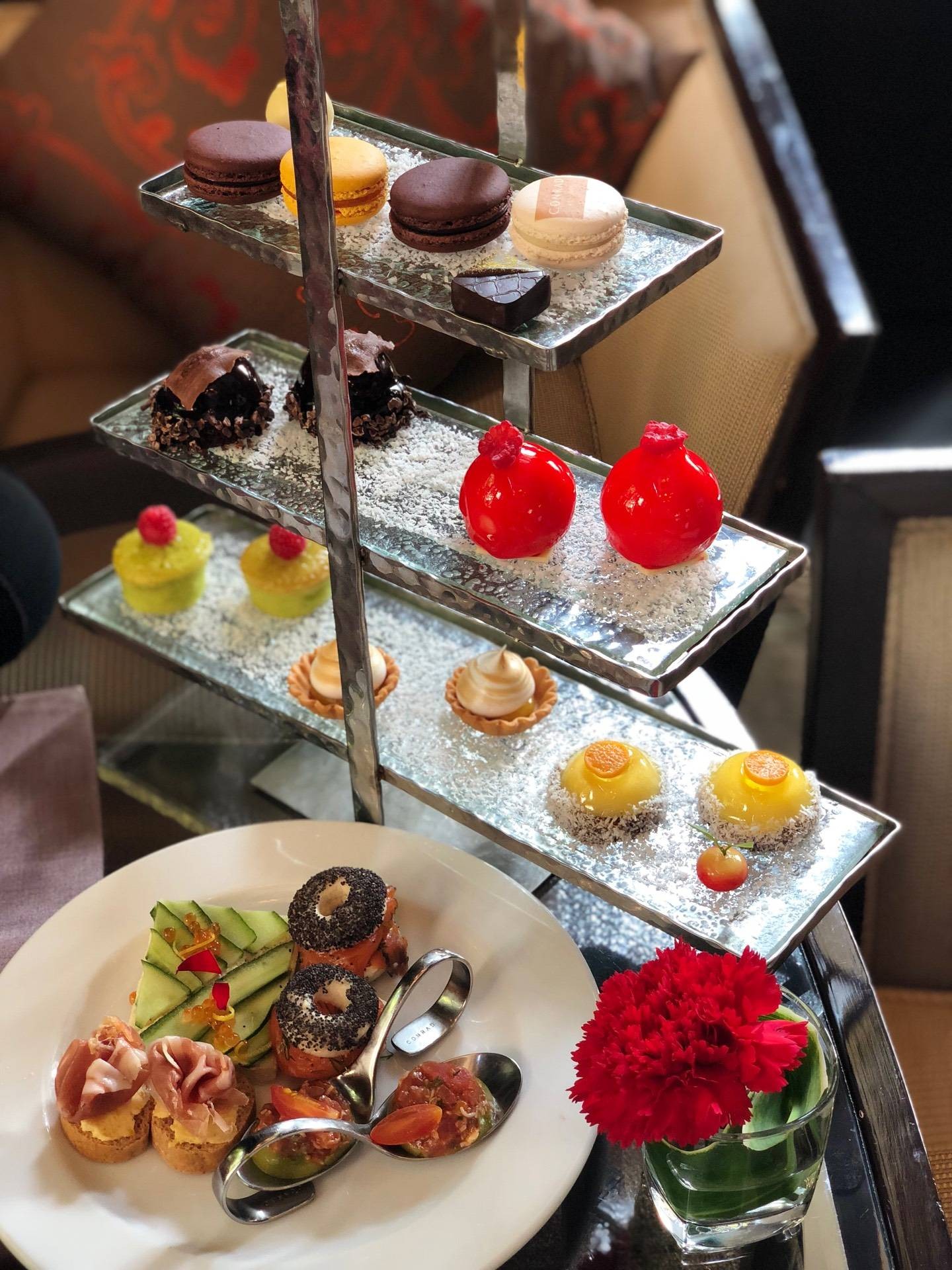 รีวิว Diplomat Bar โรงแรมคอนราด - Afternoon Tea เบาๆ