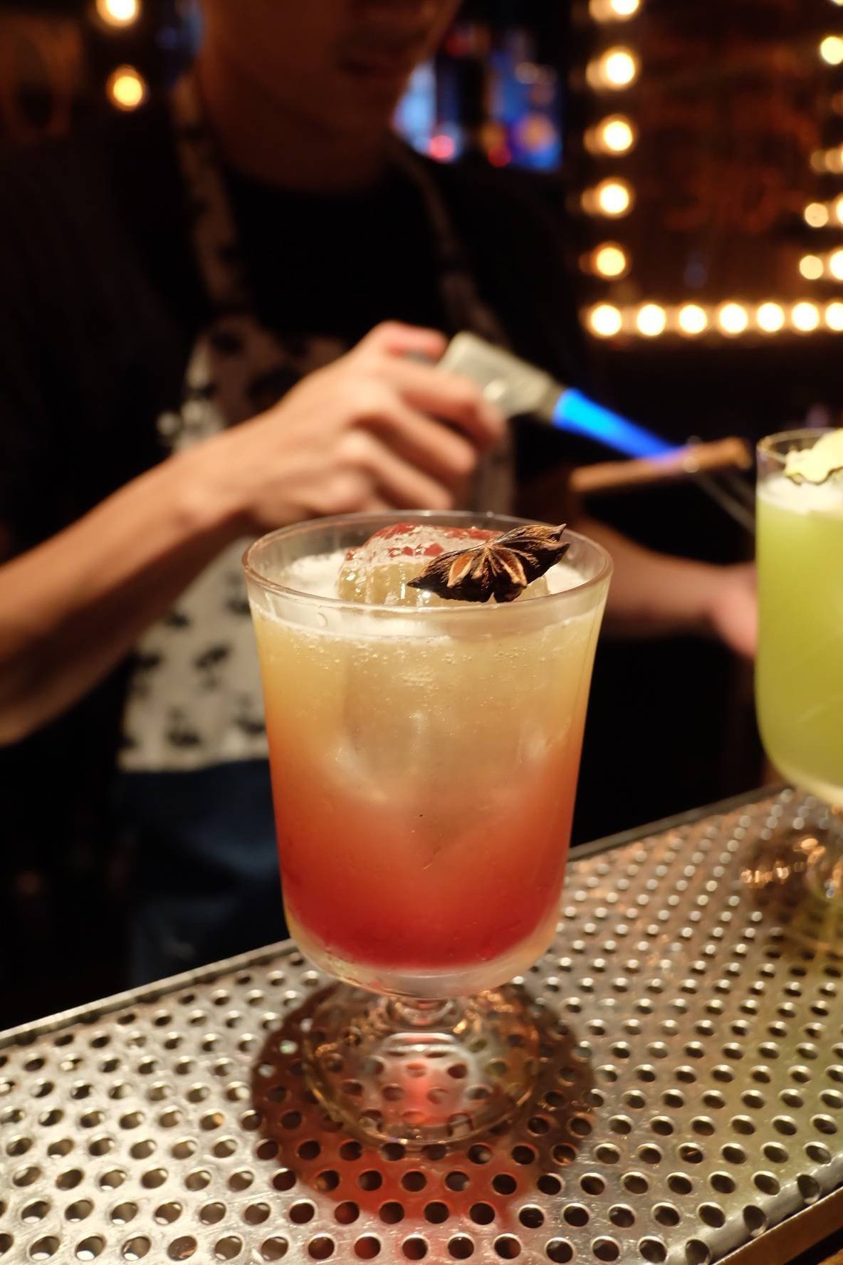 ร้าน Backstage Cocktail Bar | รีวิวร้านอาหาร - Wongnai