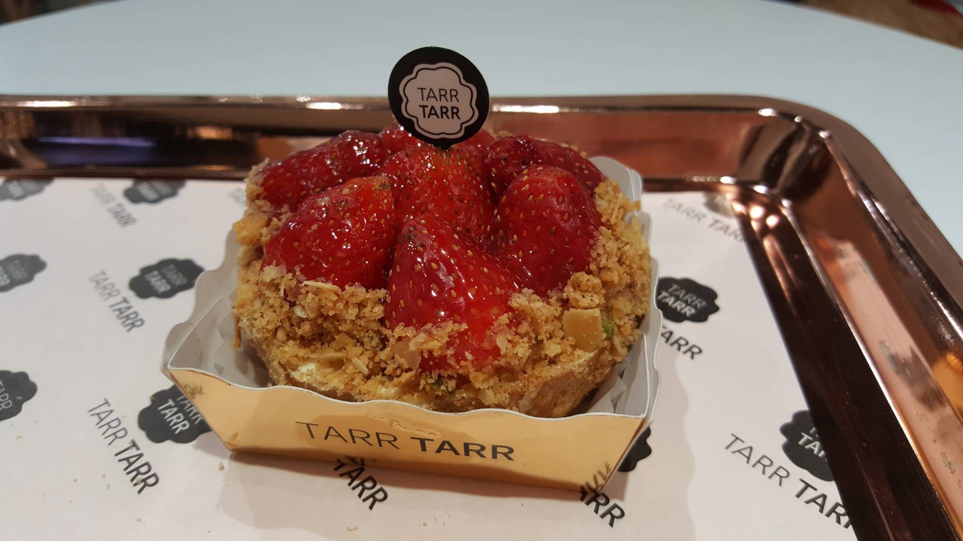 รีวิว TARR TARR - หน้าทาร์ตหลากหลาย รสชาติดีงาม