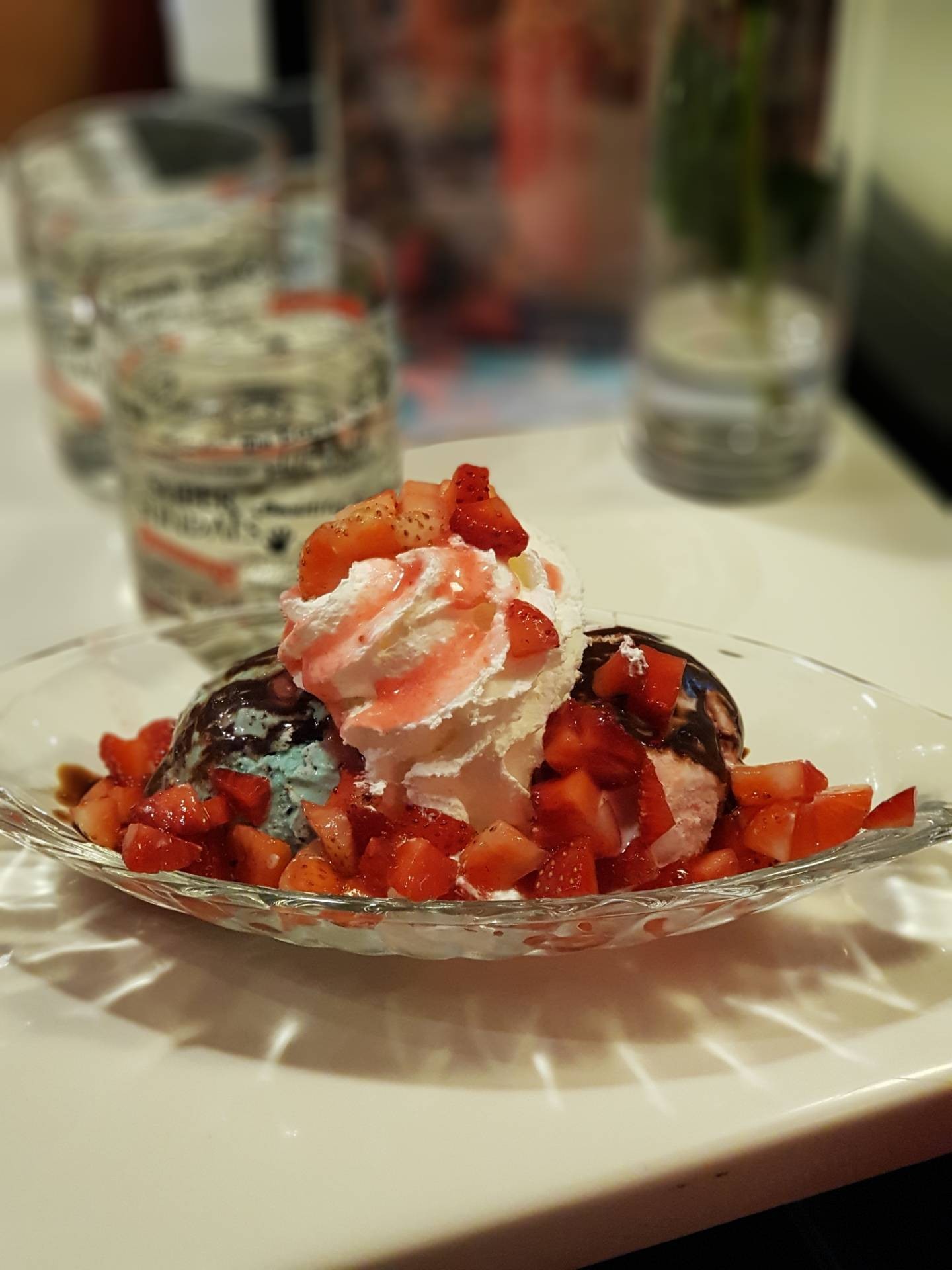 รีวิว Swensen's ROBINSON BANGRAK - สงสัยว่าทำไมงันนี้ต้องรอนานมากมาย