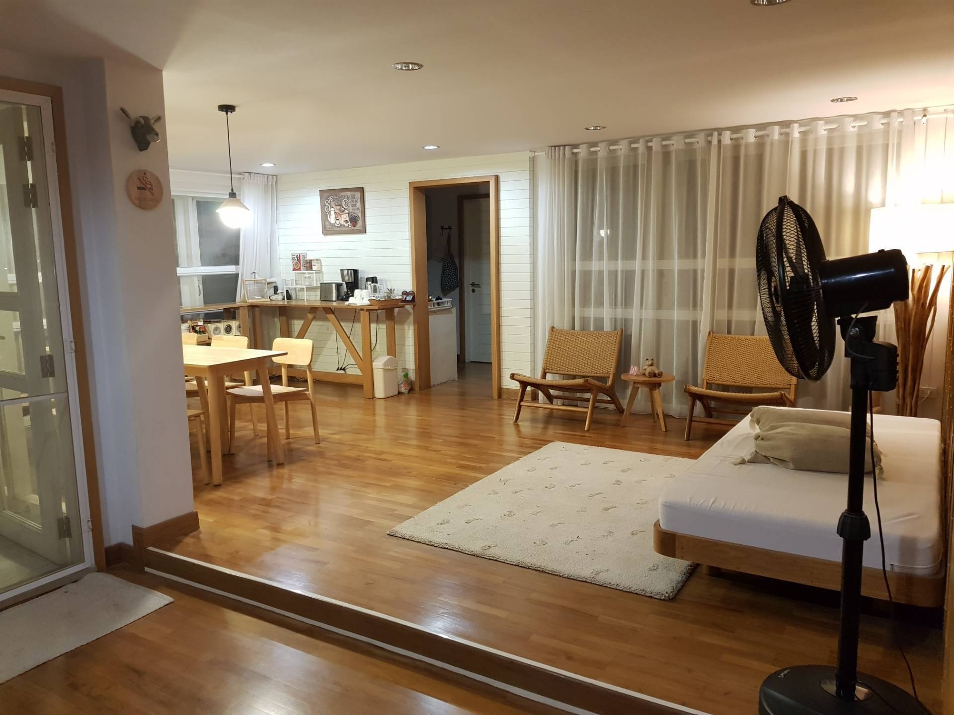 รูป Eat Sleep Cafe & Bed เชียงราย - Wongnai