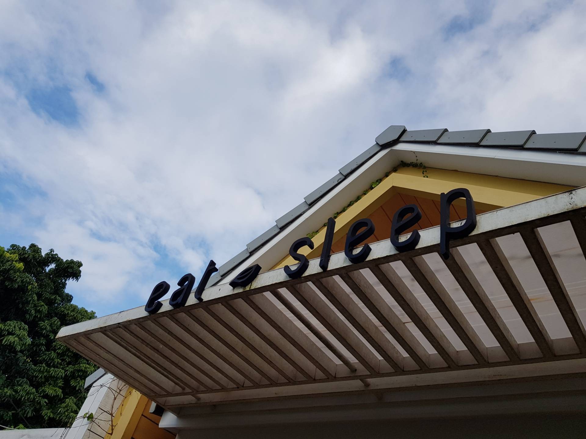 รูป Eat Sleep Cafe & Bed เชียงราย - Wongnai