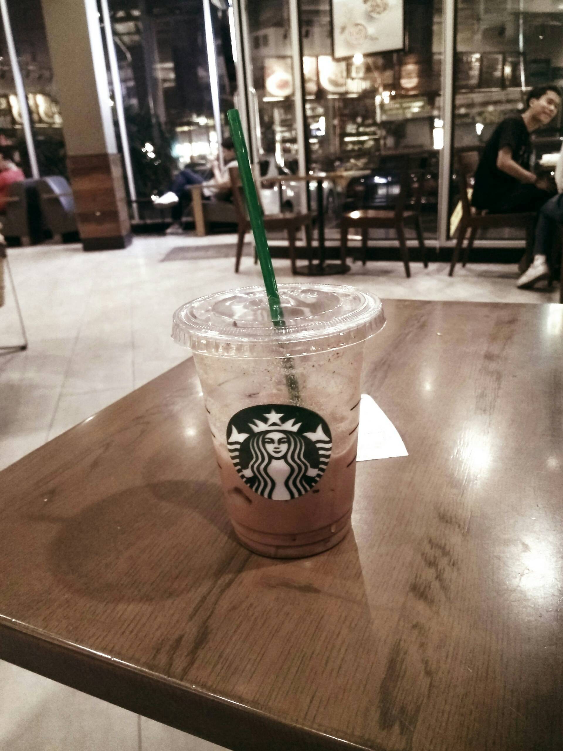 รีวิว Starbucks The Scene Town in Town - ดีตรงเปิด 24 ชม.!!!
