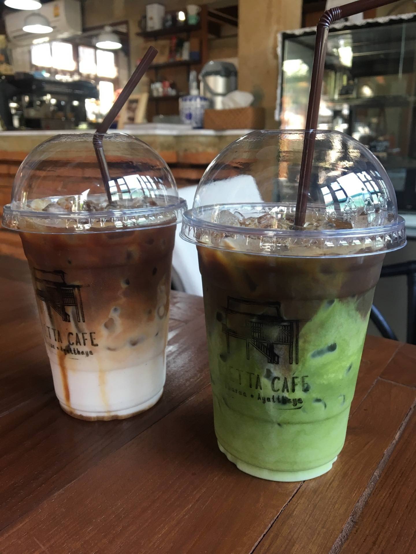 รีวิว Metta Cafe - กาแฟหอมอร่อยมาก