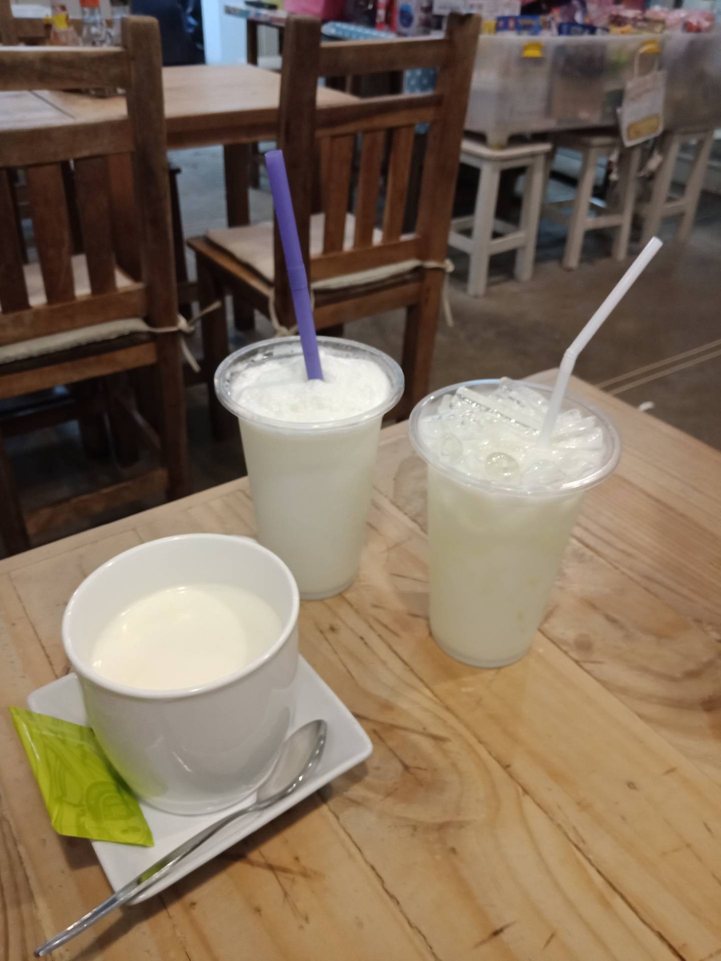 รีวิว Milk cafe - อยากขนมปัง ต้องมาร้านนี้