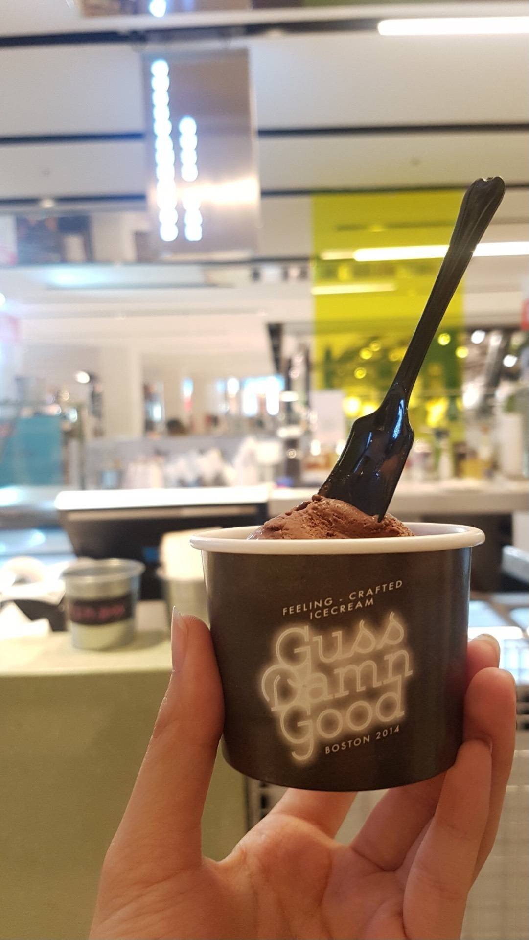 รีวิว GUSS DAMN GOOD & COFFEE เซ็นทรัลเวิลด์ (Centralworld) - Thai made ...