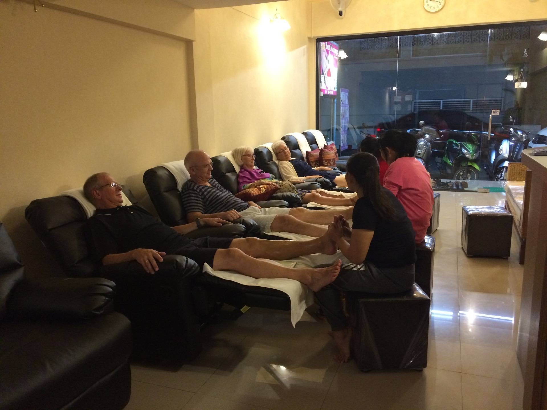 รีวิว ฟีนิกซ์ มาสสาจ Phoenix Massage1 - ผ่อนคลายสุดๆครับที่ฟีนิกซ์มาสสาจ