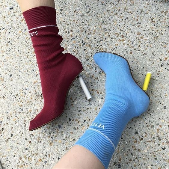 Sock-like Shoes เทรนด์รองเท้าสำหรับสาว ๆ สายแฟชั่น - Wongnai