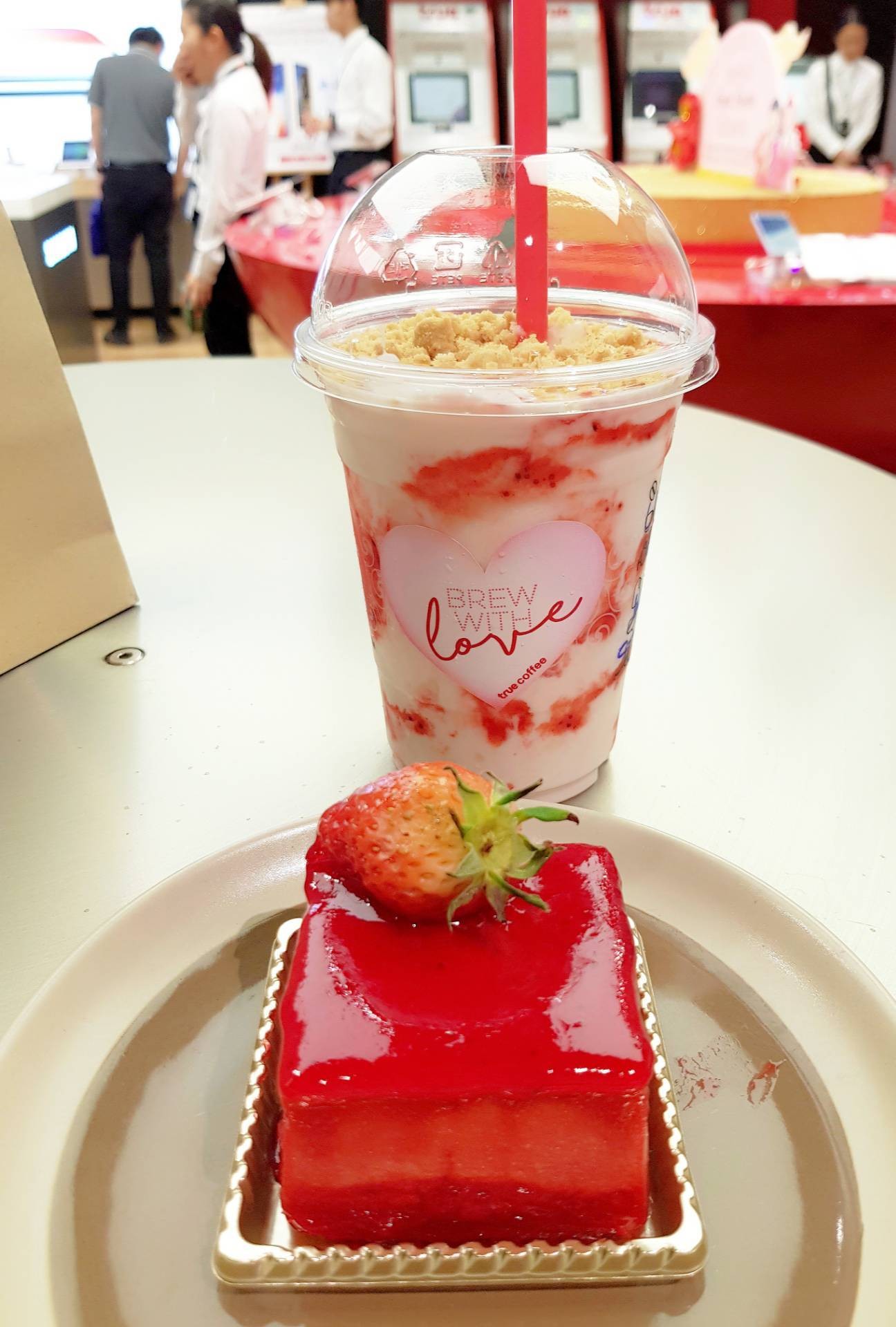 รีวิว True Coffee เซ็นทรัล ลาดพร้าว - ชีสเค้กฟีเวอร์ที่ true coffee ...