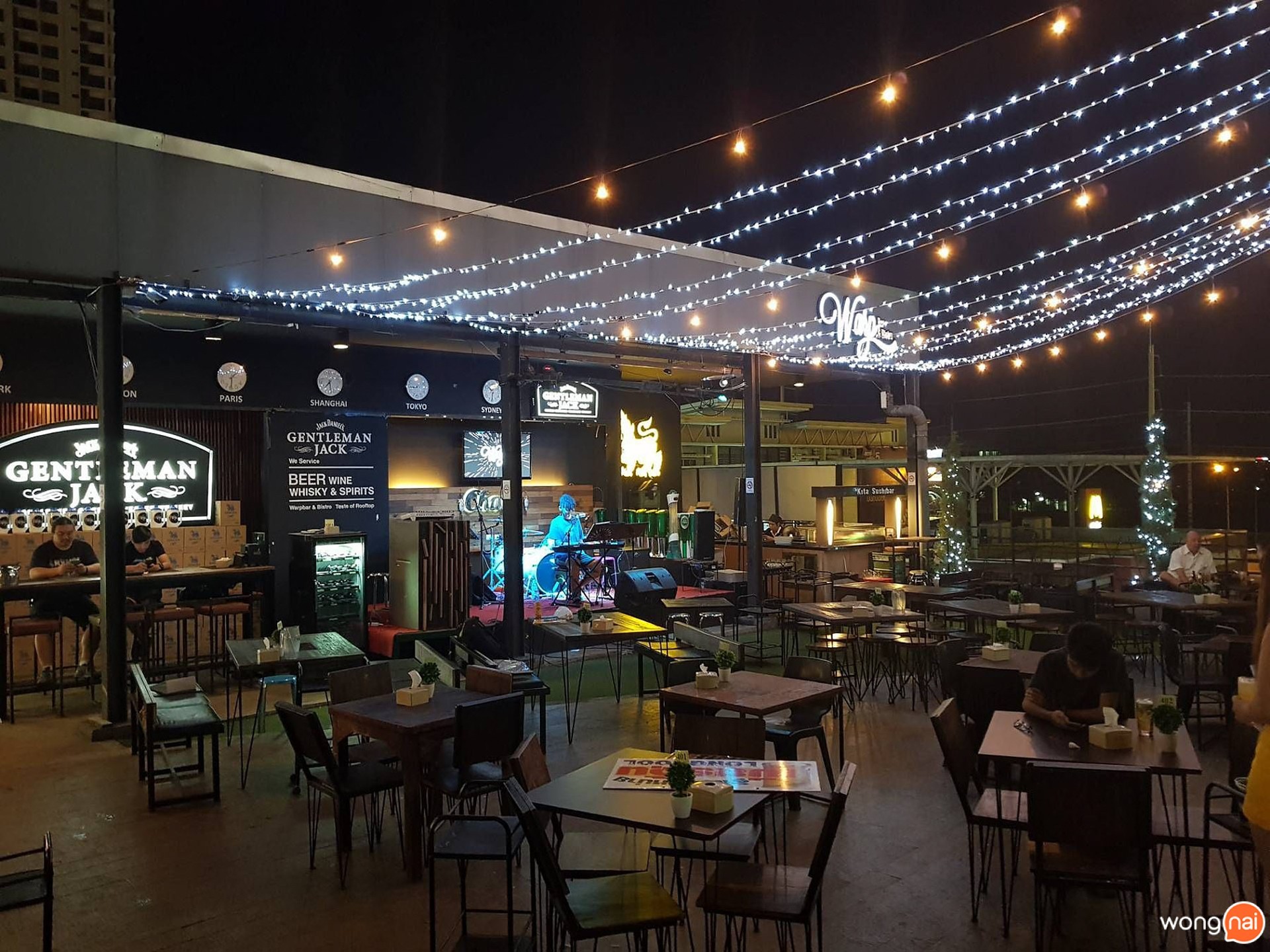 กับแกล้มเด็ด 7 ร้านดังในเชียงใหม่ ที่ไปแล้วต้องสั่ง!