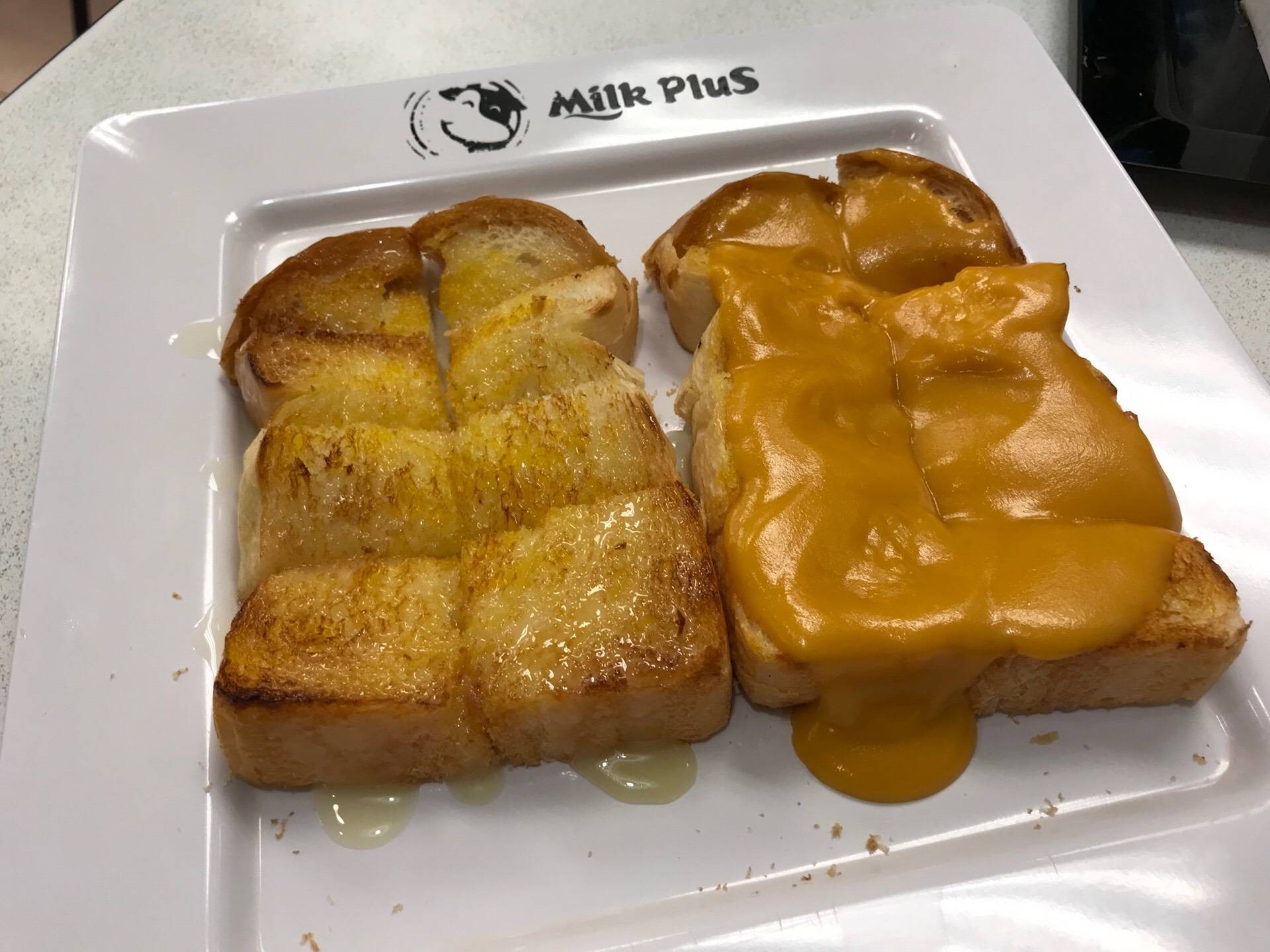 รีวิว MILK PLUS สยามสแควร์ - ร้านนมในตำนาน