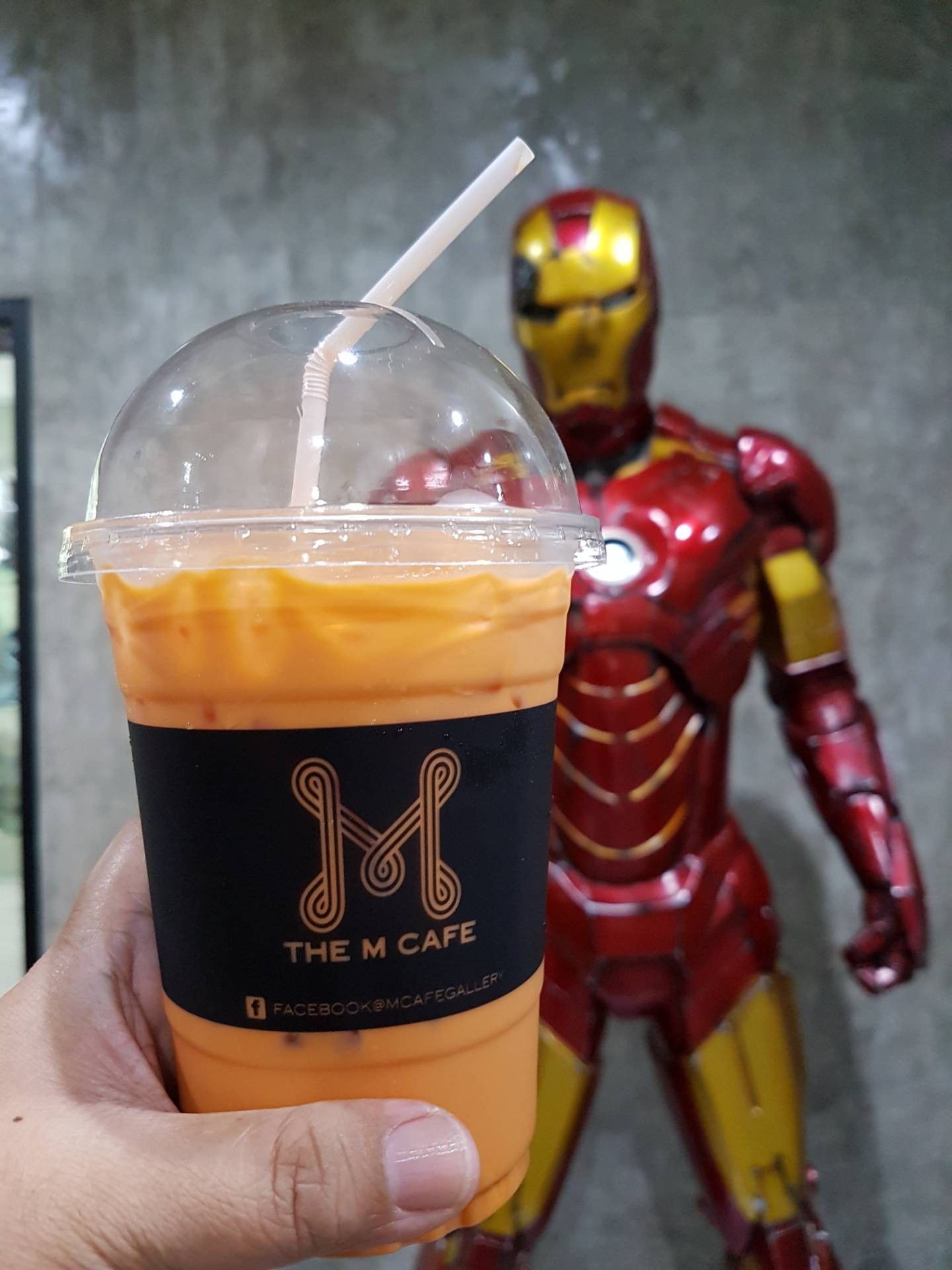 รีวิว Merlin cafe - คาเฟ่ฮิป ที่เต็มไปด้วยตัวละครจากในหนัง