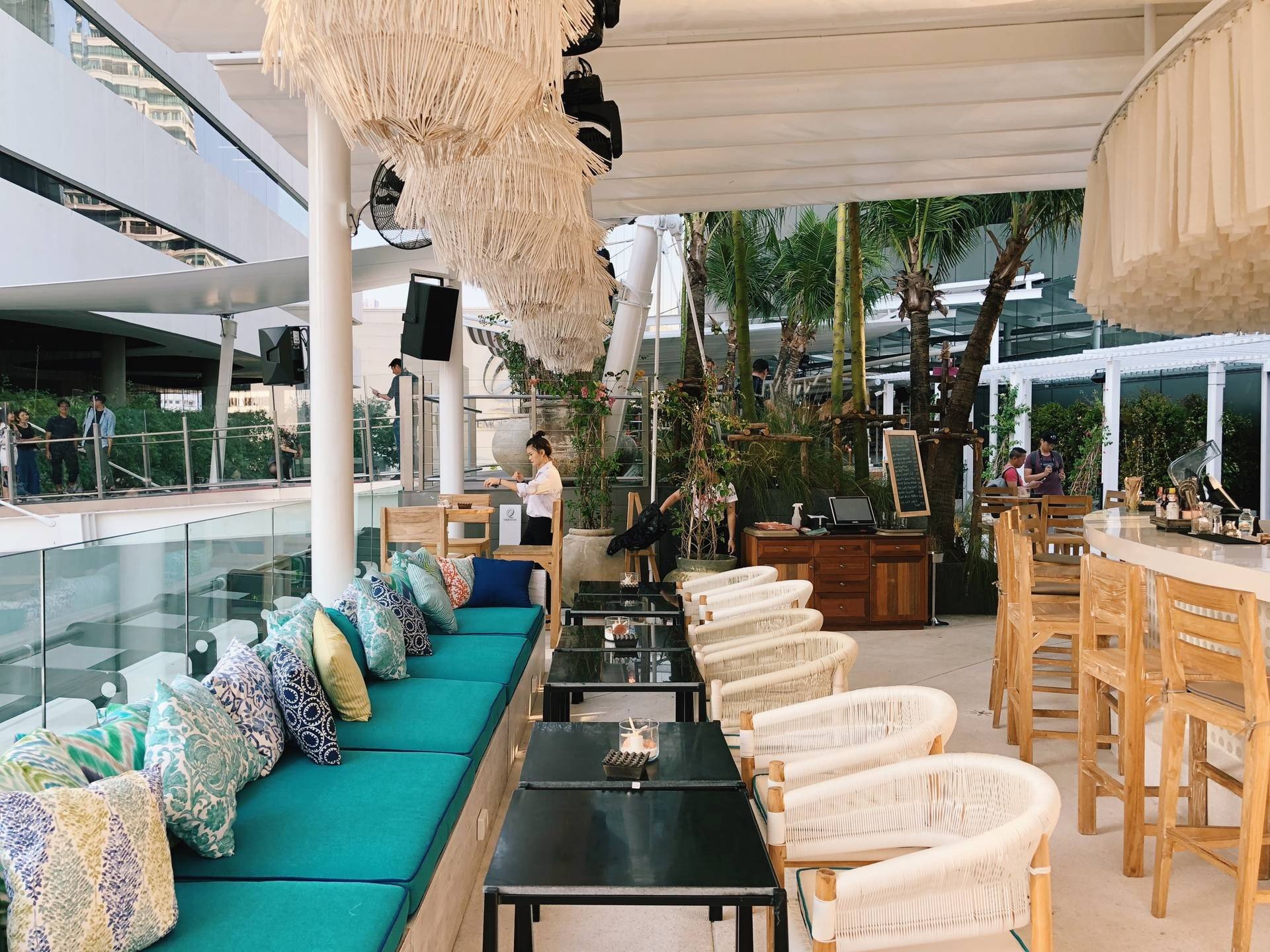 ร้าน Escape Bangkok Emquartier - รีวิวร้านอาหาร - Wongnai