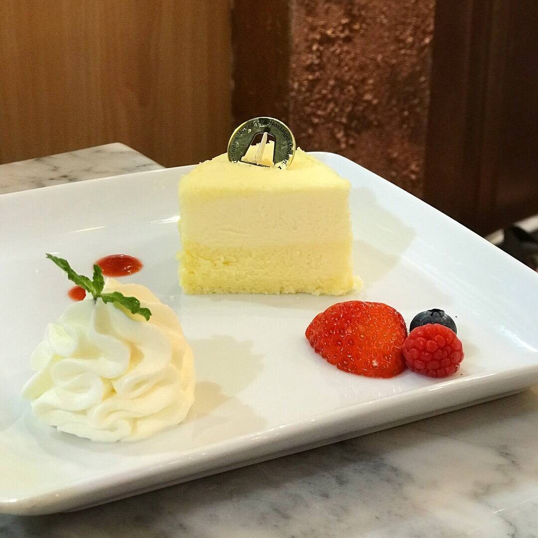 รูป LeTAO Central Plaza Ladprao