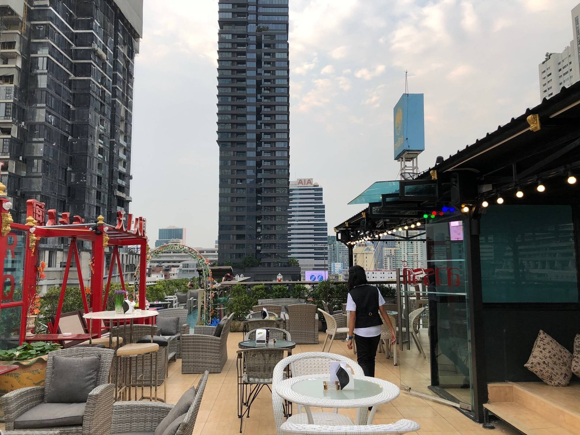 รูป Heaven Rooftop Bar