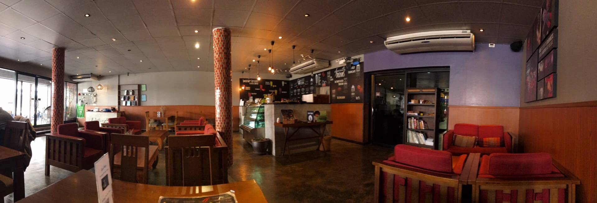รีวิว Destiny cafe&restaurant - ร้านของมูลนิธิDestiny Rescue จ้ะ