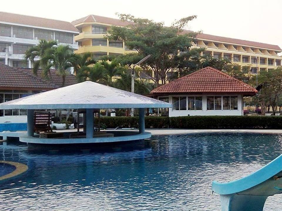 โรงแรมชะอำรอยัลบีช (Cha-Am Royal Beach Hotel) - รีวิวที่พัก