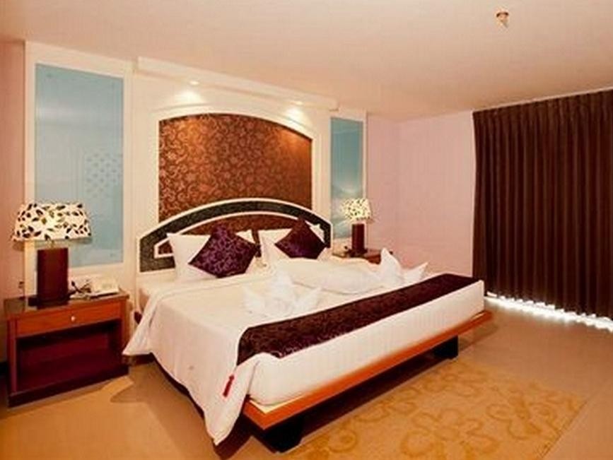 โรงแรมคอนวีเนี่ยนต์ (Convenient Hotel) - รีวิวที่พัก - Wongnai