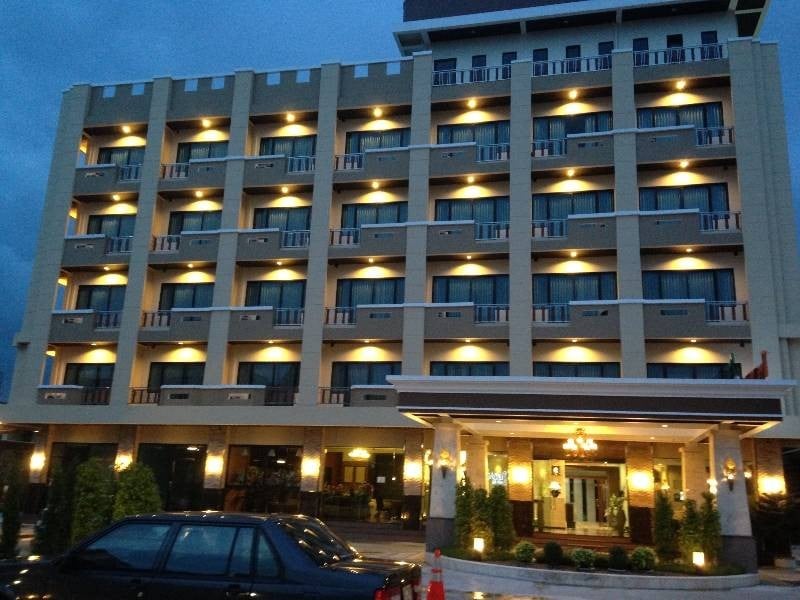 โรงแรมเดอะเซ็นทริส (The Centris Hotel) - รีวิวที่พัก - Wongnai