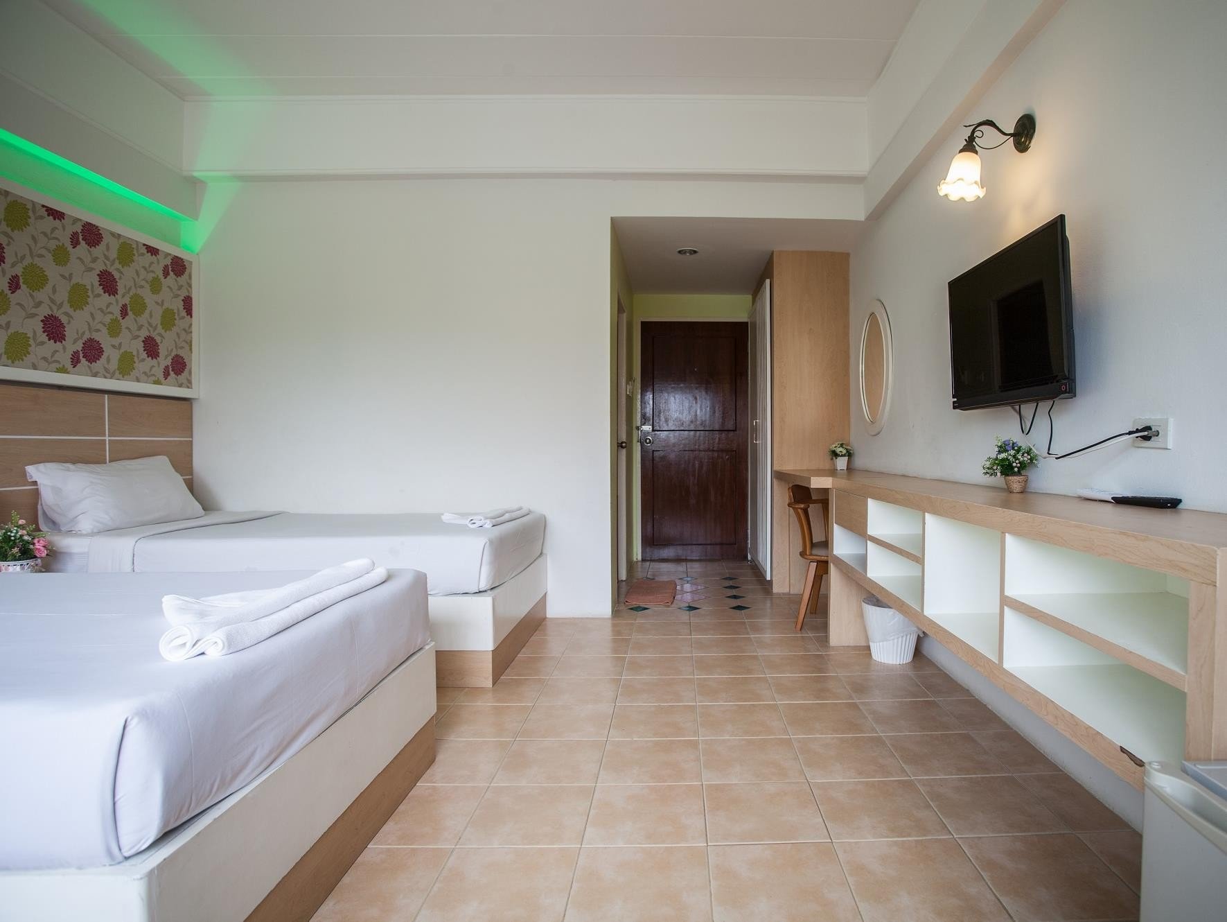 โรงแรมเดอะกรีนเนอรี่ (The Greenery Hotel) - รีวิวที่พัก