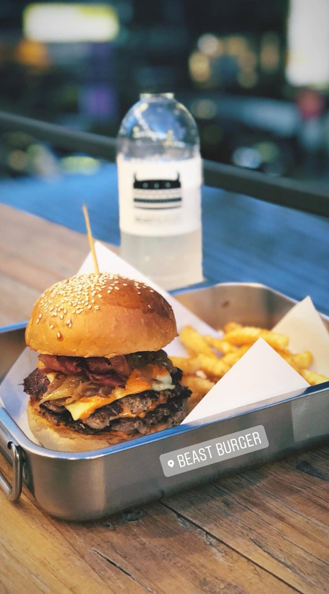 รีวิว Beast Burger - อร่อยมากกกกก