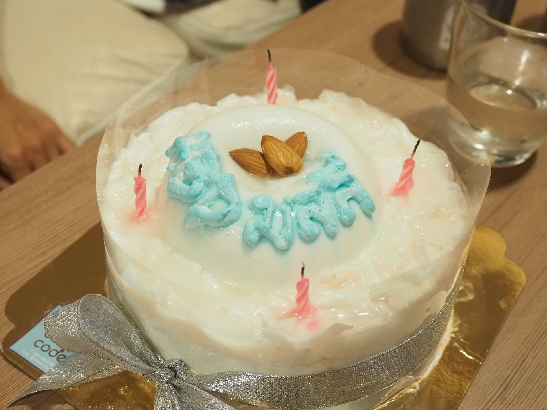 รีวิว CAKE CODE CAFE' - เค้กมะพร้าวดื่มได้!