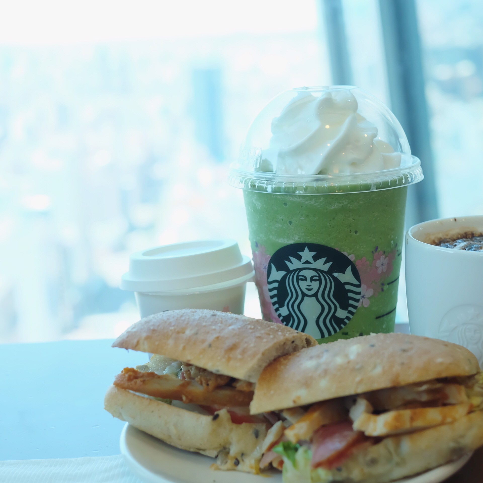ร้าน Starbucks Taipei 101 | รีวิวร้านอาหาร