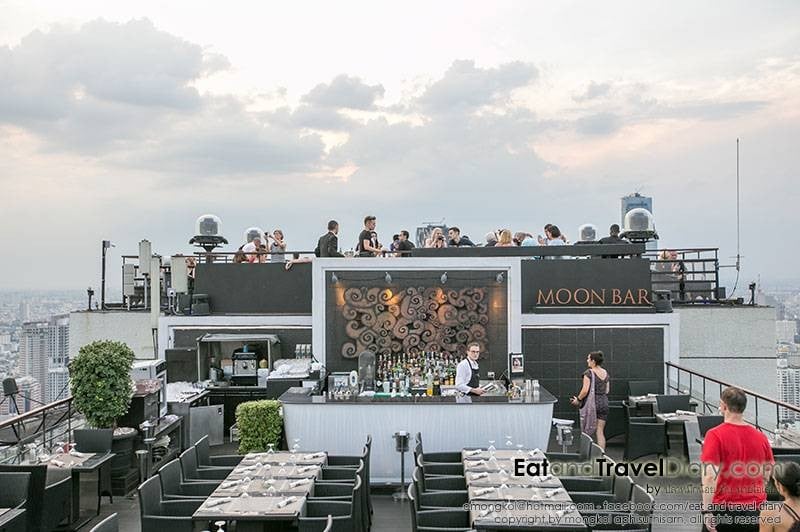 รีวิว Vertigo and Moon Bar - Rooftop bar ที่ปลื้มที่สุดตอนนี้ วิวสวย ...