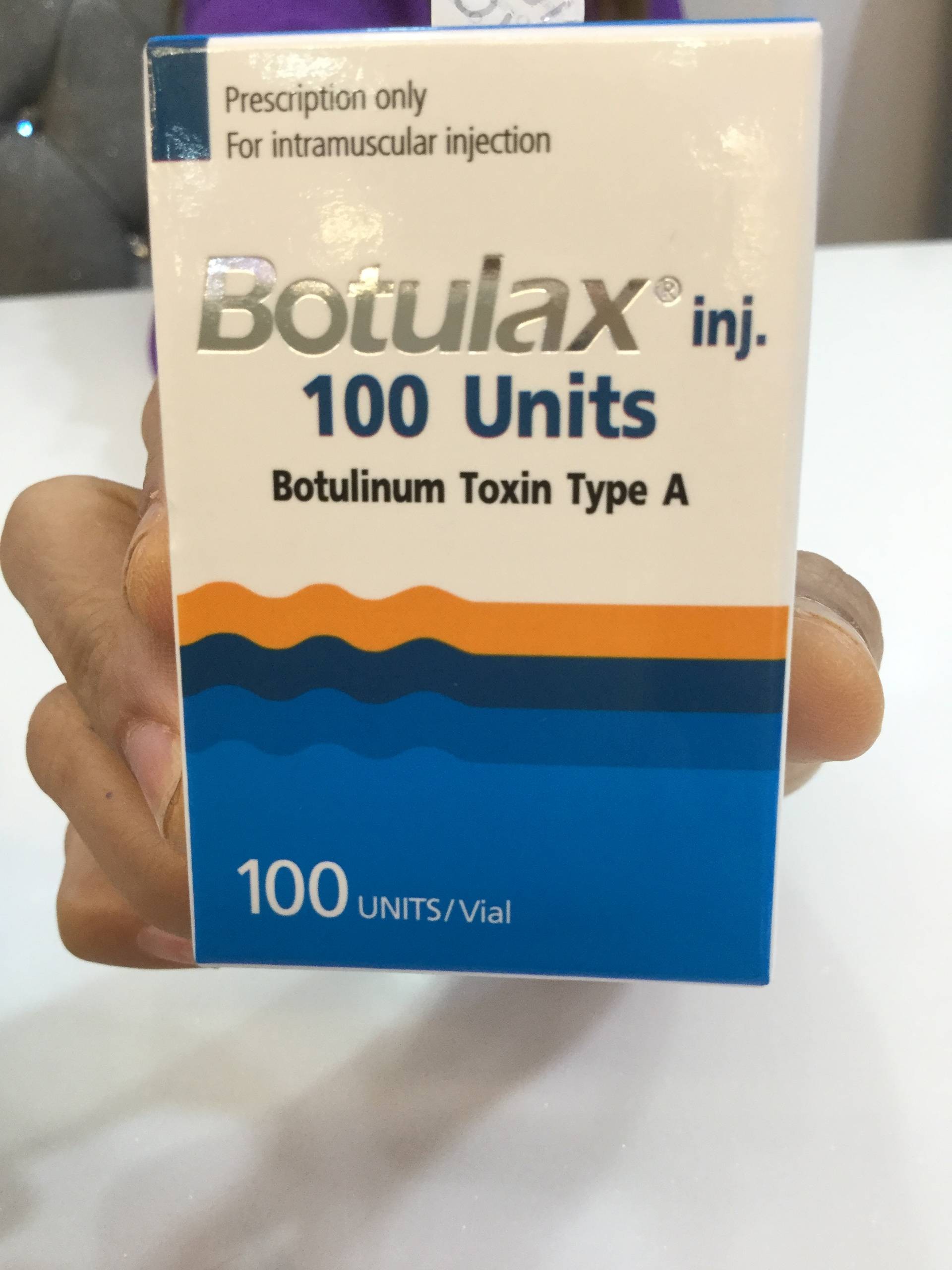 รีวิว V Square Clinic Botox Filler Center ปิ่นเกล้า - ฉีดbotox filler ...