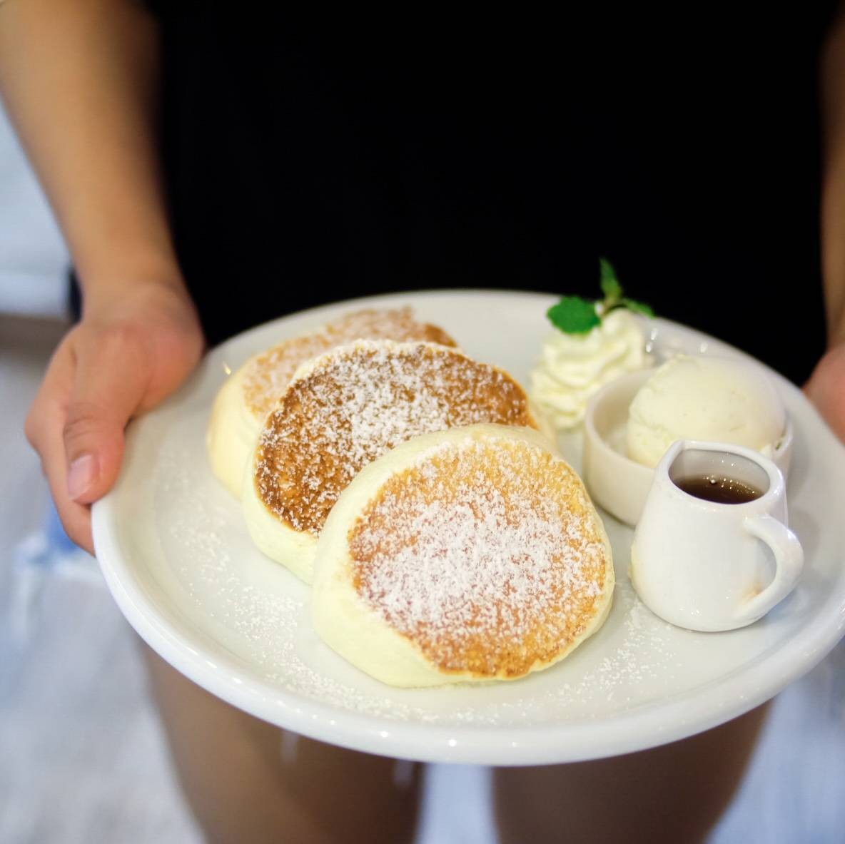 รีวิว LeTAO Central Plaza Ladprao - แพนเค้ก หนานุ่ม จาก " LeTAO