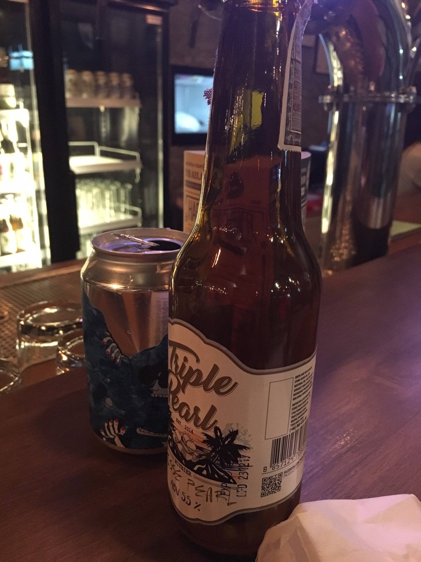 รีวิว Beer Therapy - ร้านนั่งสบายๆ