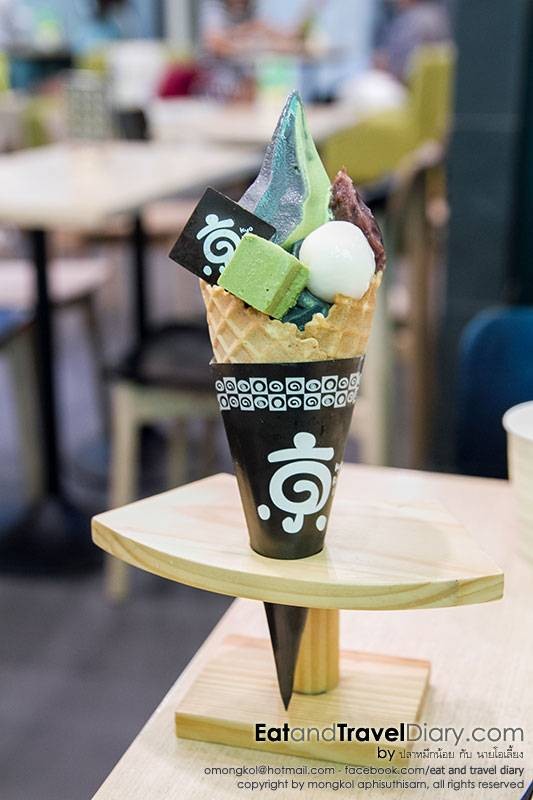 Cone Parfait ร้าน Kyo Roll En Future Park Rangsit - Wongnai