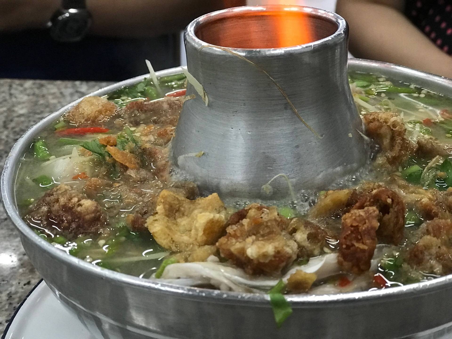 รีวิว ข้าวต้มหัวปลาฝาแฝด ขุนกระทิง - ร้านเร่งด่วน ริมทางชุมพร ที่คนรัก ...