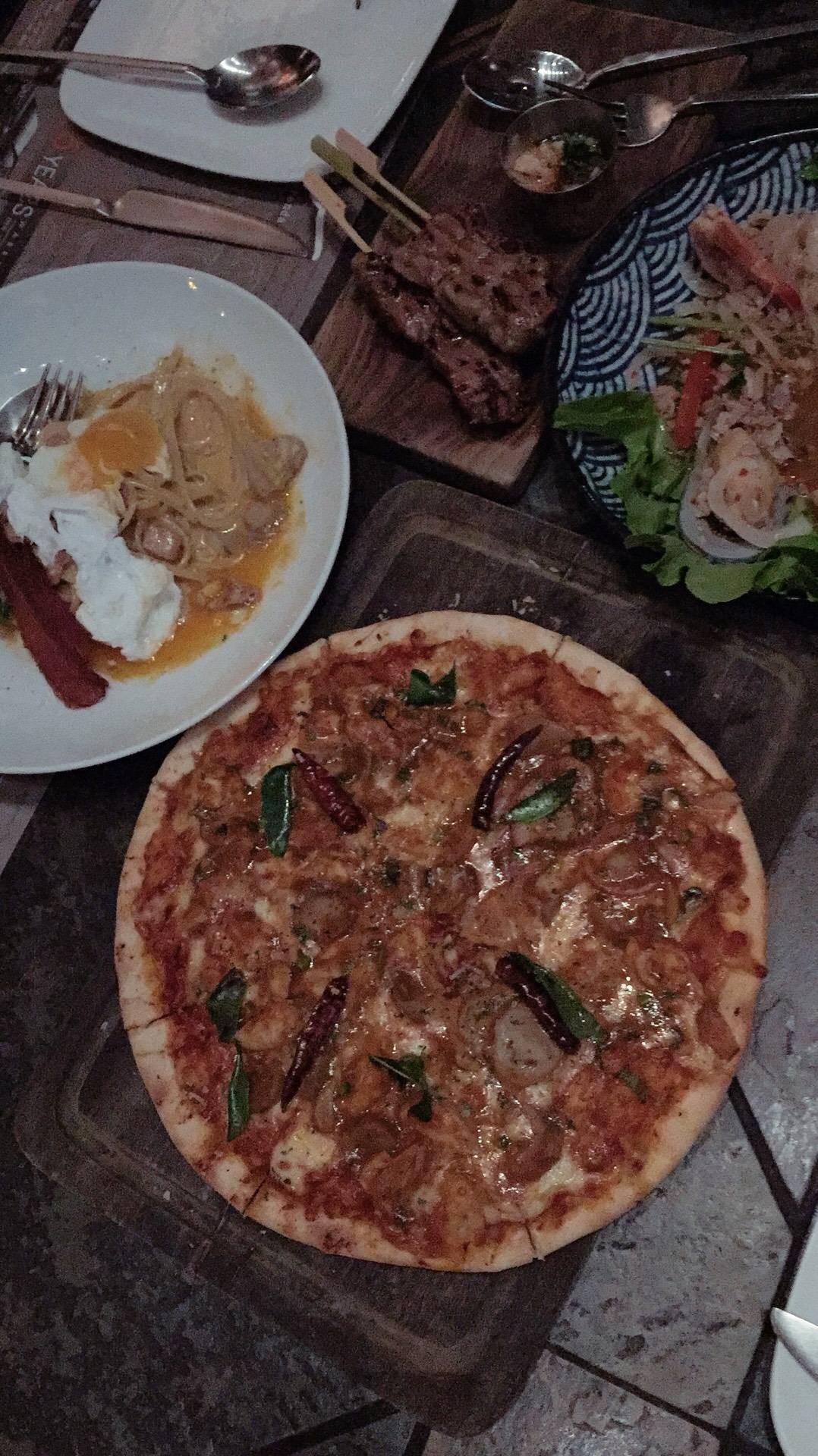 รีวิว Mellow Restaurant & Bar The Crystal - บรรยากาศดี อาหารรสชาติดี ...