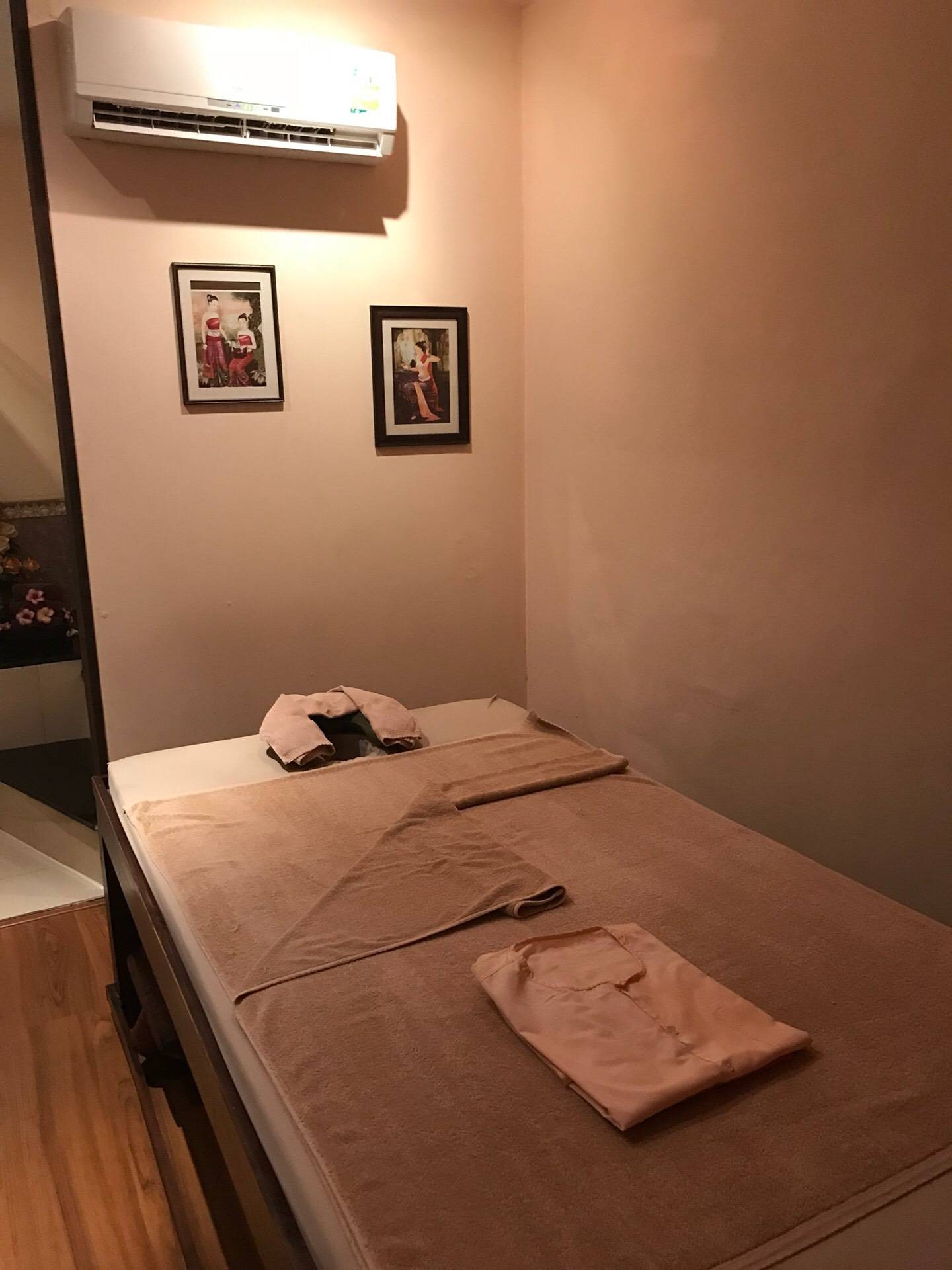 ร้าน Feather Massage And Spa