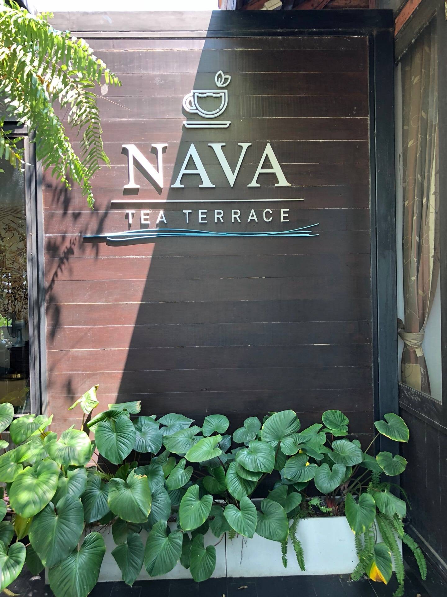 รีวิว NAVA Tea Terrace - บรรยากาศดี เมนูเครื่องดื่ม ของว่างน่ากิน ไป ...