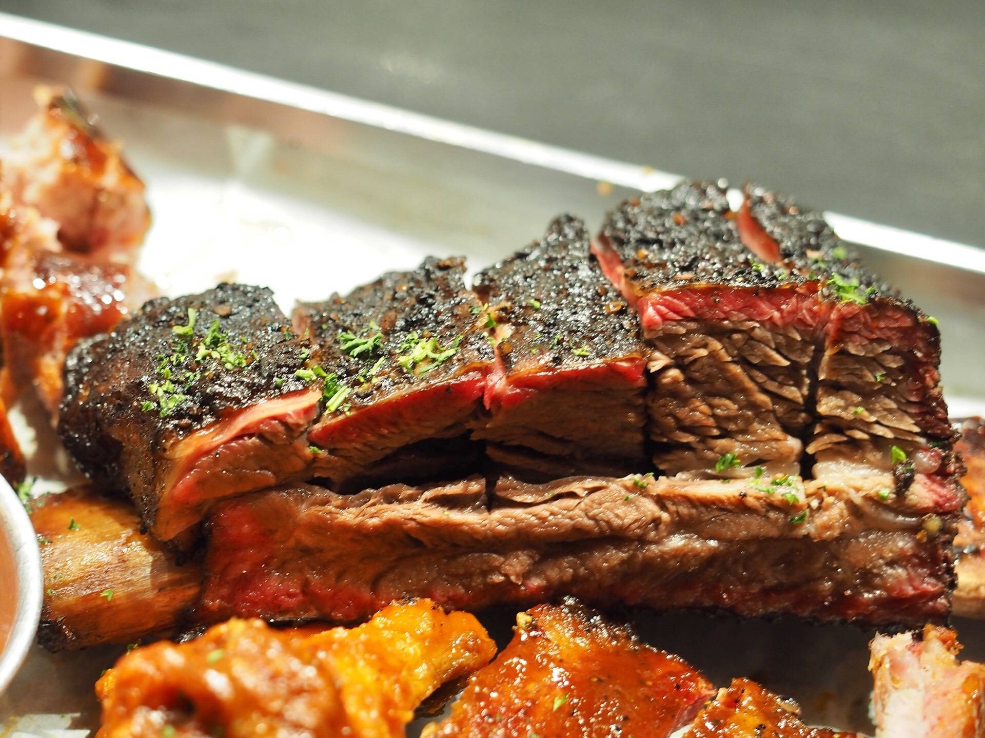 Big Daddy G’s Platter ร้าน Daddy G's Smoke & Brew