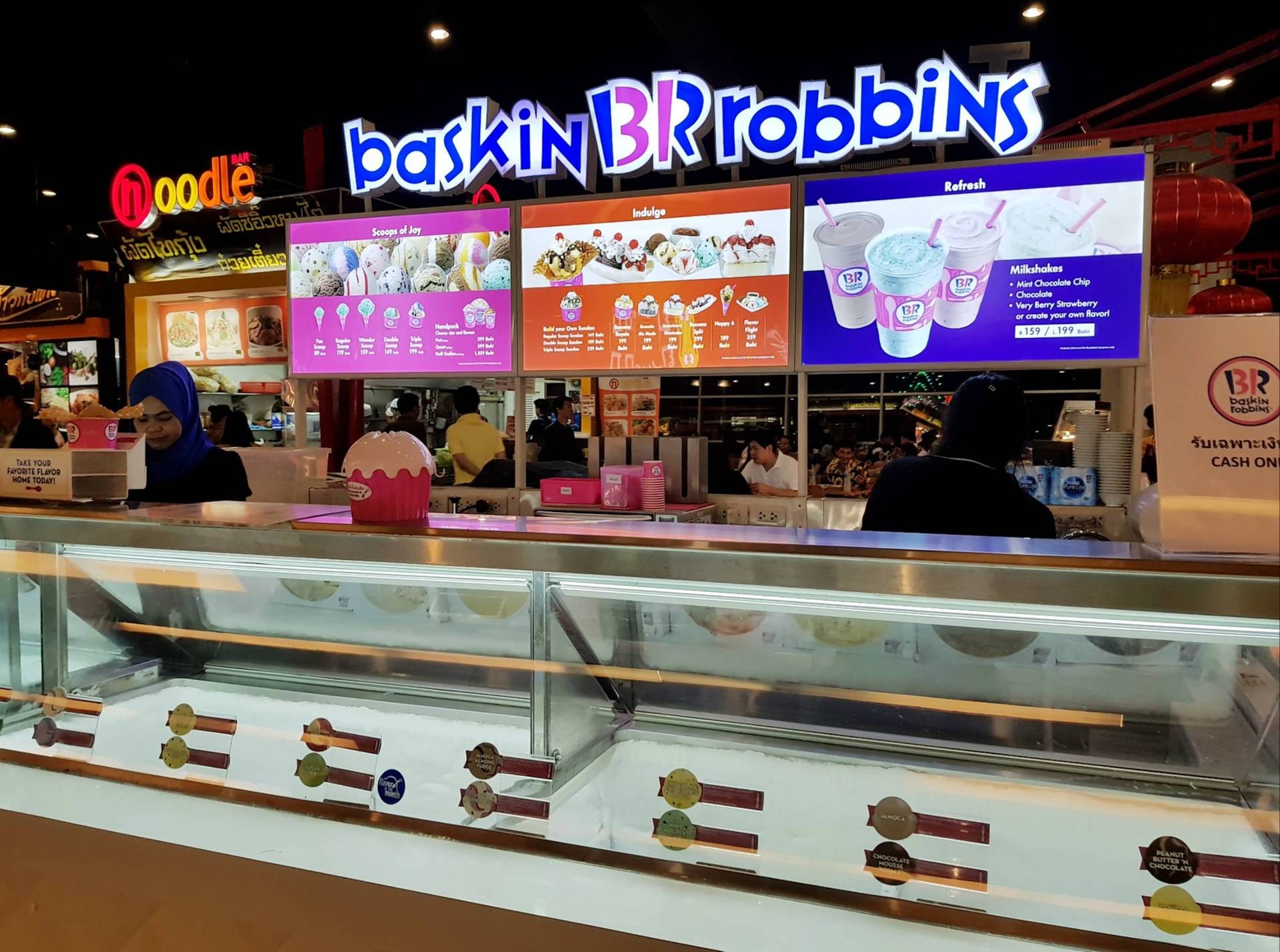 รีวิว Baskin Robbins Impact Arena Sky Kitchen - หวานมันอร่อยสมใจ