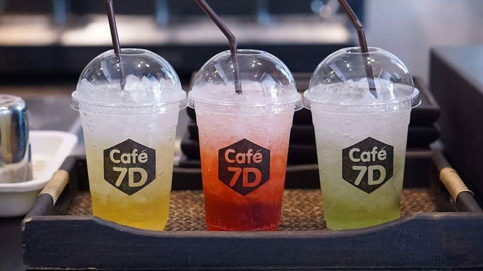 รีวิว Café 7D ลาดพร้าว - กาแฟกับเค้กอร่อย