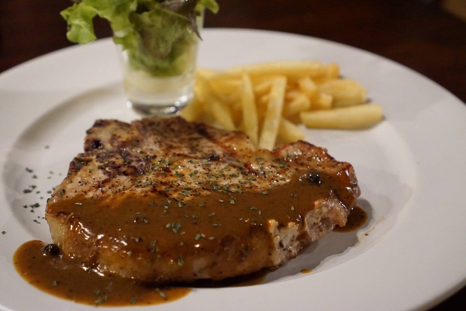 รีวิว CHEF CLINT CNX เชียงใหม่ - ร้านสเต็ก พิซซ่า หน้ามช. ราคาเอาใจเงิน ...