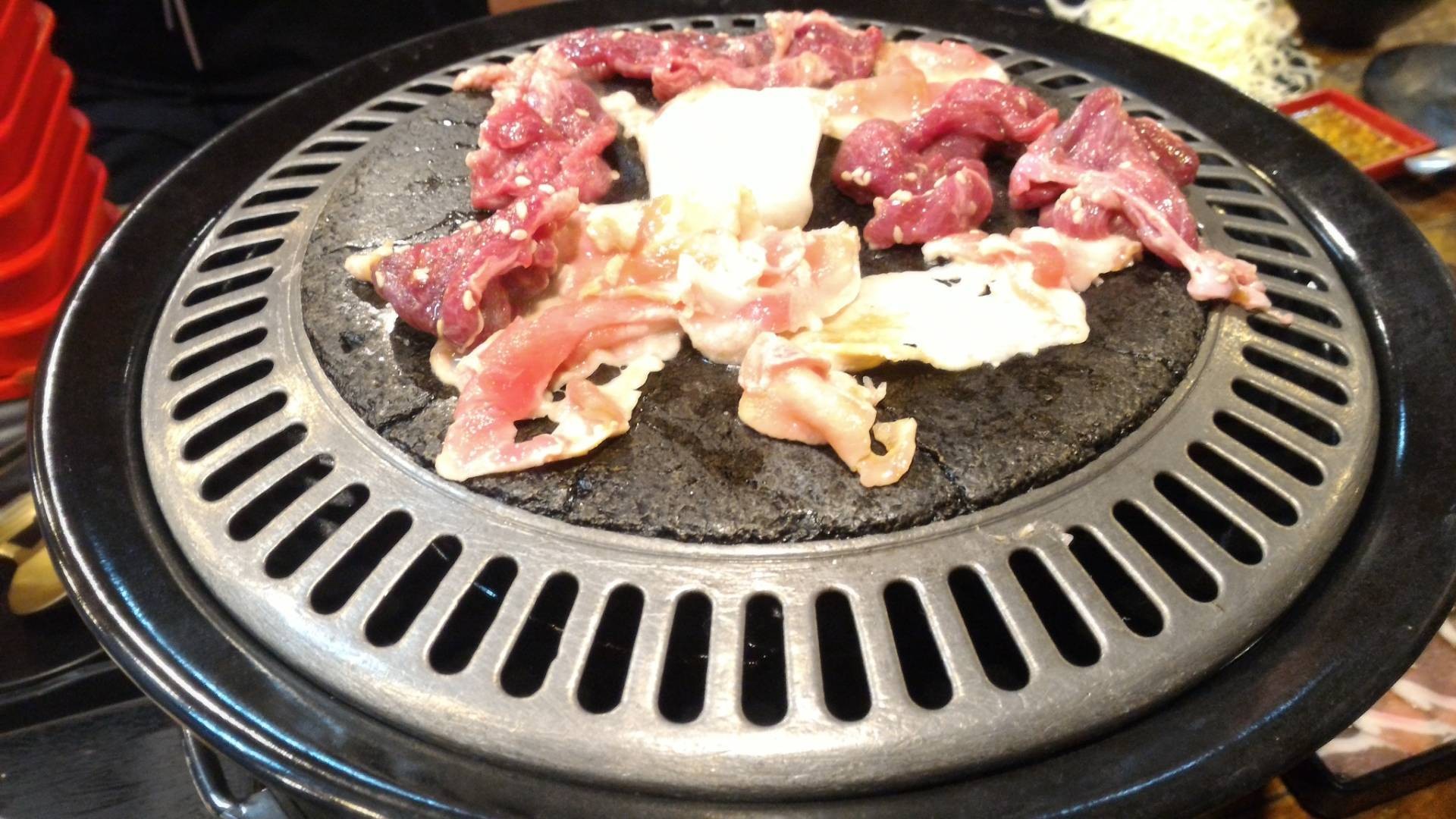 Buta Buta Gill คลองรั้ง - สั่งอาหารเดลิเวอรี | Wongnai x LINE MAN