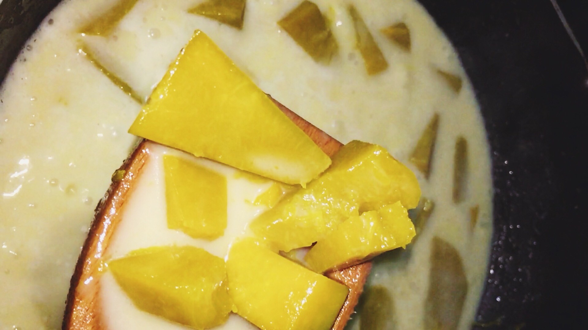 สูตร ฟักทองแกงบวด พร้อมวิธีทำโดย Aun Aunchalee - Wongnai Cooking