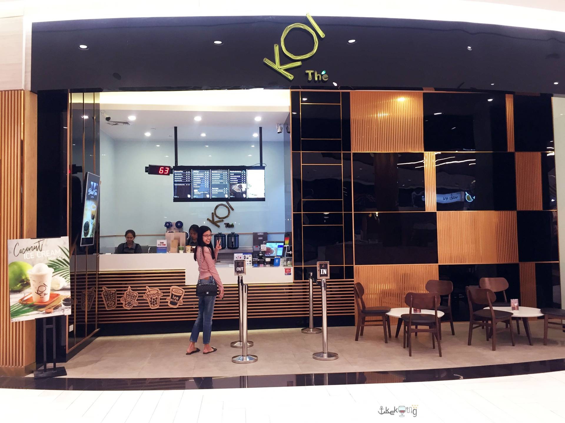 รีวิว KOI The' คิงเพาเวอร์ รางน้ำ - ชาเจ้าดัง ที่ต้องต่อบัตรคิว ...