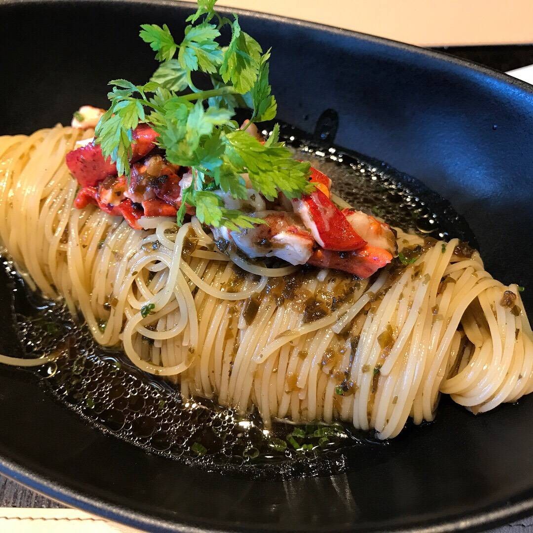 รีวิว The Water Library เซ็นทรัล เอมบาสซี่ - Water Library ร้านอาหาร ...